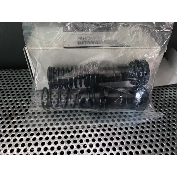 Delica brake master cylinder repair kit ABS - Delica Parts Brisbane