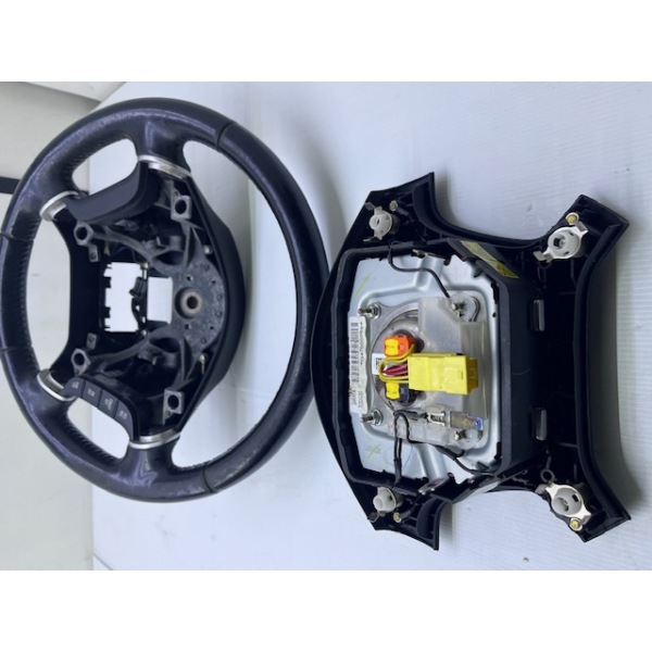 Delica D5 steering wheel with SRS air bag horn pad - Delica Parts Brisbane